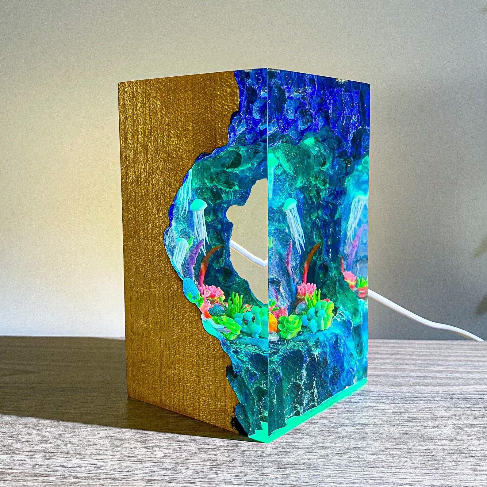 Jellyfish Coral Reef Resin Lamp – Glowing LED Epoxy Light for Ocean ...