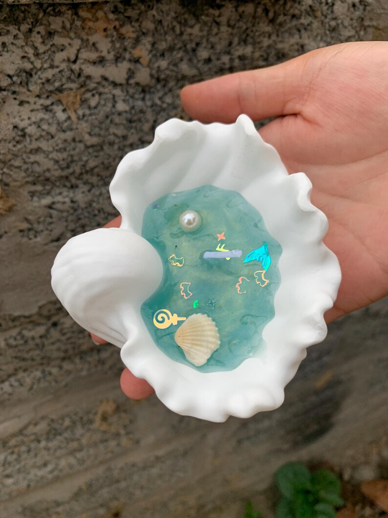 Seashell Scented Candle | Gift for the Sea Lover - Etsy