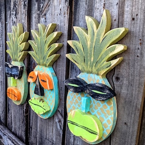 FRESH Pineapple Tiki Set, Tropical Décor, Wall Art, Bar Signs ...