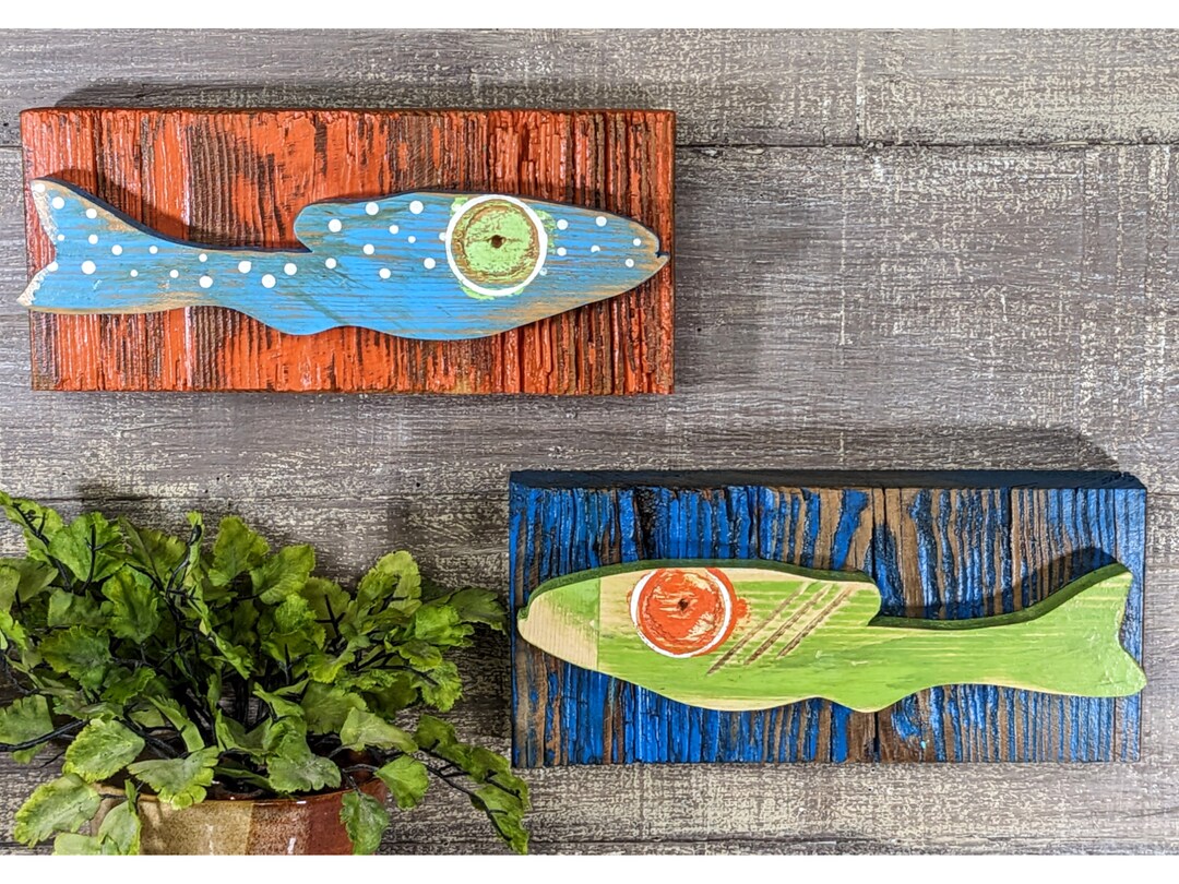 Chunky Colorful Vintage Style Minnow Fish Decor Nautical Wall Hangings ...