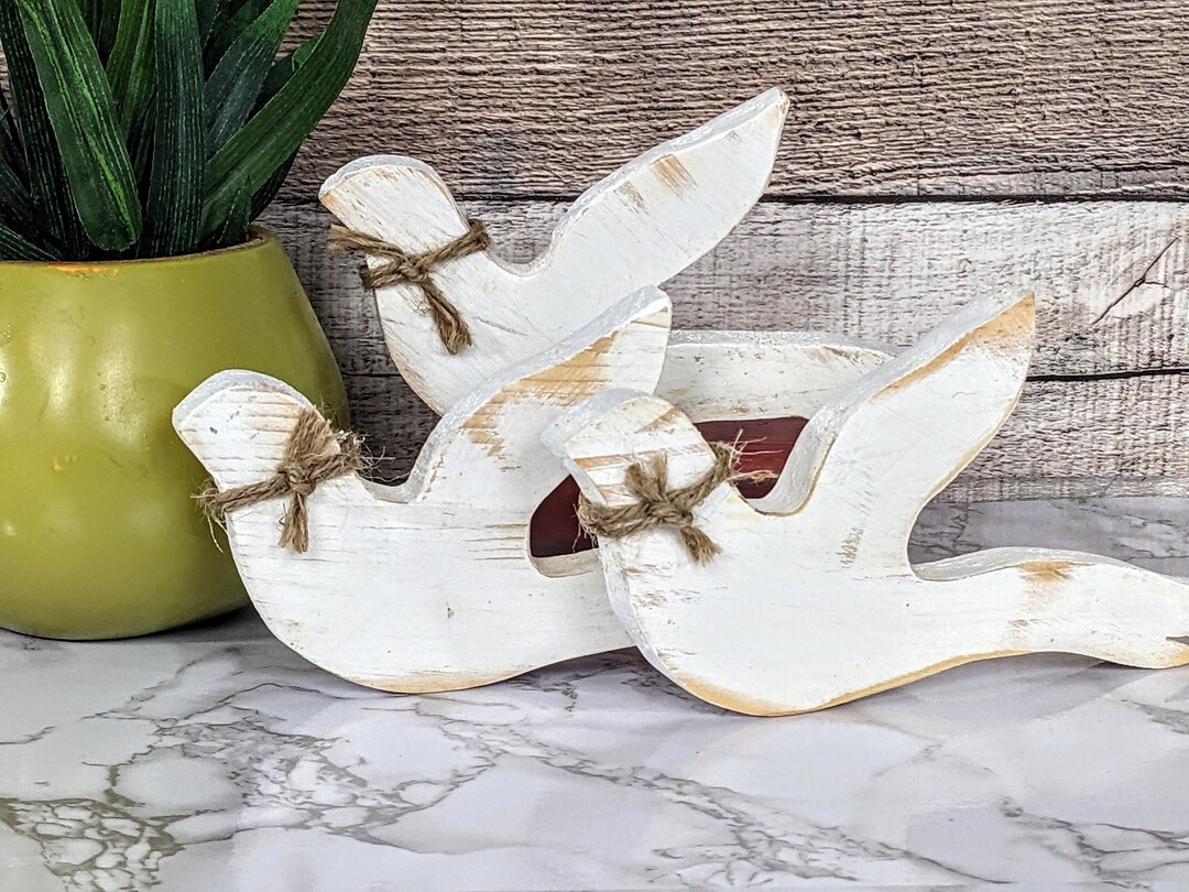 Set of 3 Rustic Wooden Doves Table Décor, Tiered Tray Christmas Wedding ...