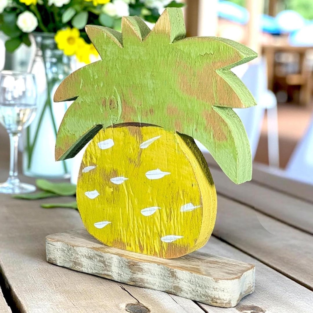 Island Wedding Pineapple Art Accent Tropical Vibe Home Staging Decor ...