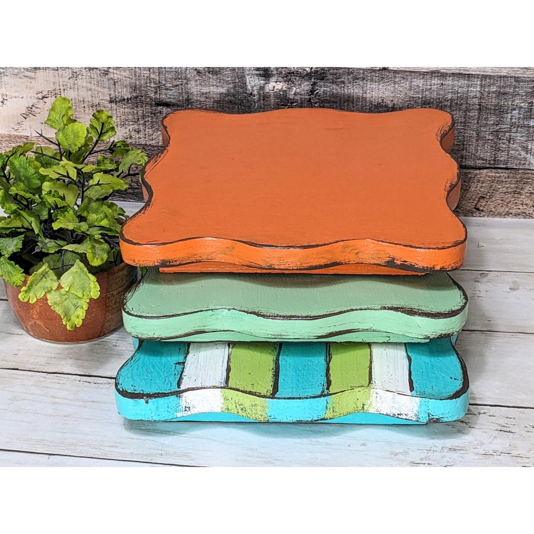 Curvy Medium & Large Display Risers in Beachy Tones Wooden Platform ...