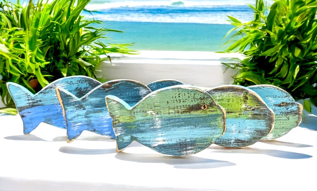 Beachy Wooden Fish Decor Whimsical Merry Minnows Hand Painted Beach ...