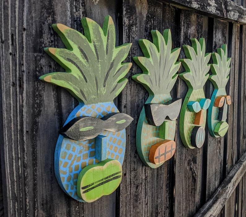 JUICY 4 Piece Pineapple Tiki Set Tropical Hawaiian Wall - Etsy
