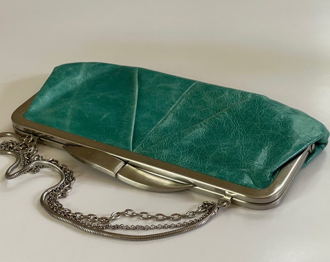 HOBO International Kiss Lock Frame Leather Clutch Wallet With 3 Chain ...