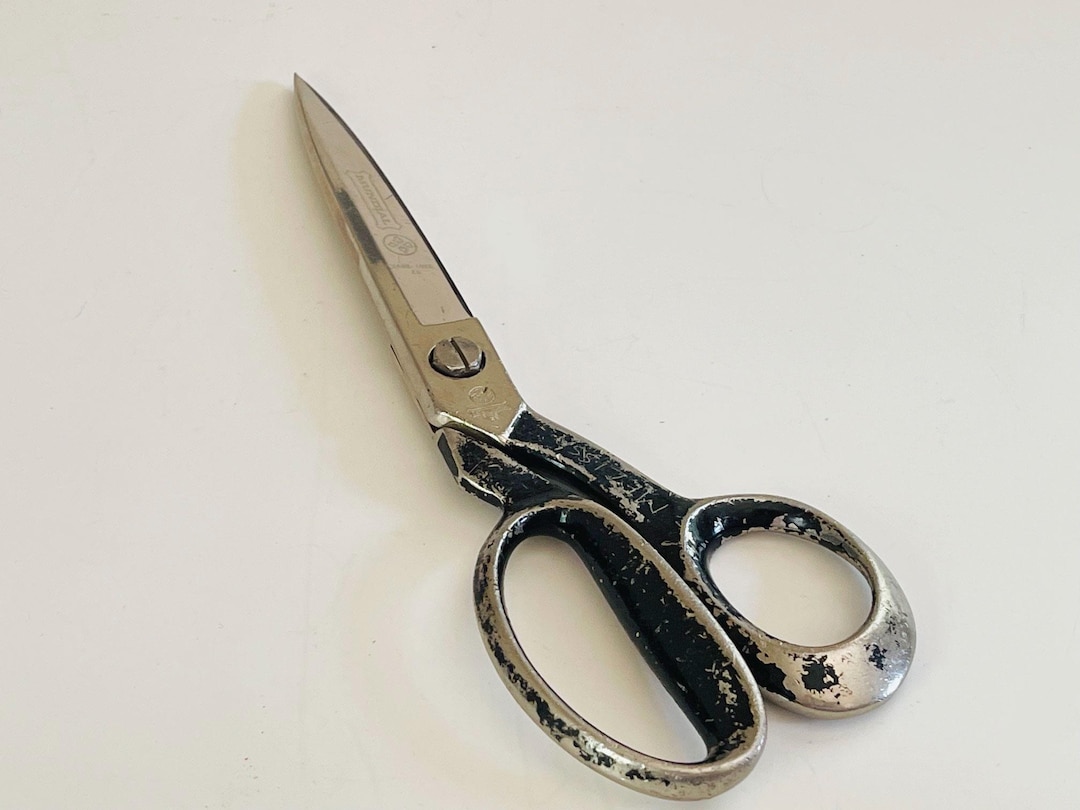 Mundial's Classic Forged Shears Scissors / Dressmaker or Tailor's ...