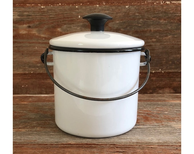 White Black Trim Enamelware POT Bail Handle Kitchen and Industrial ...