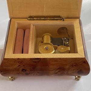Italian Music Box by Donato and Maresca Sorrento Italy Plays My Heart ...
