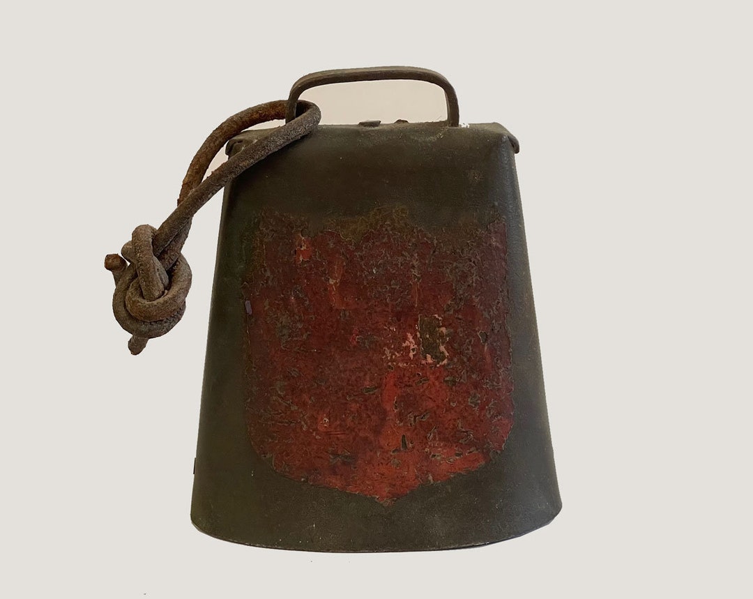 Antique Iron Bullock Bull Cow Bell With Shield / Collar Bell / Rodeo ...