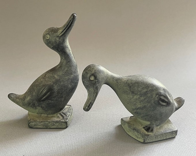 Virginia Metalcrafters Cast Iron Ducks Naughty & Nice / Cast Naughty or Nice / Vintage Cast Iron ...