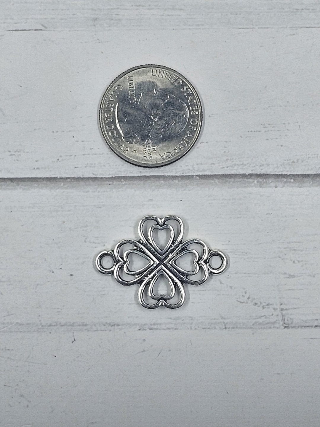 Four Leaf Clover (large) Connector Charm - Etsy