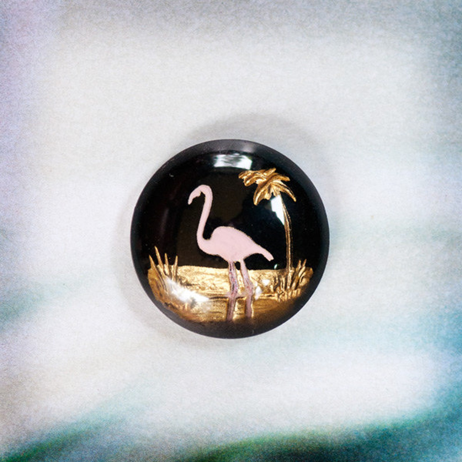 18mm Round Pink Flamingo Glass Cabochon Cab Against Black With Gold ...