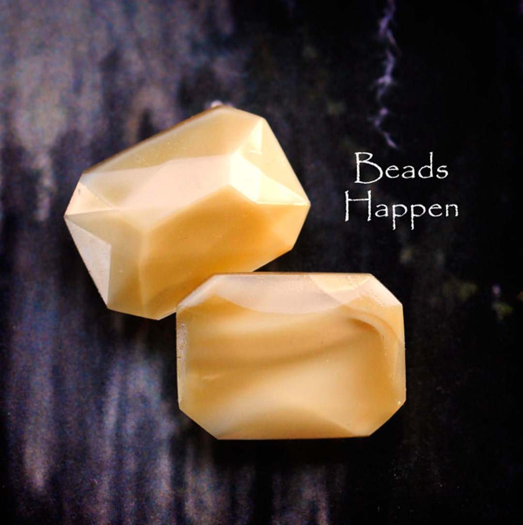 VINTAGE 18x13mm Moonstone Caramel Tan Octagon Glass Jewels Stones ...