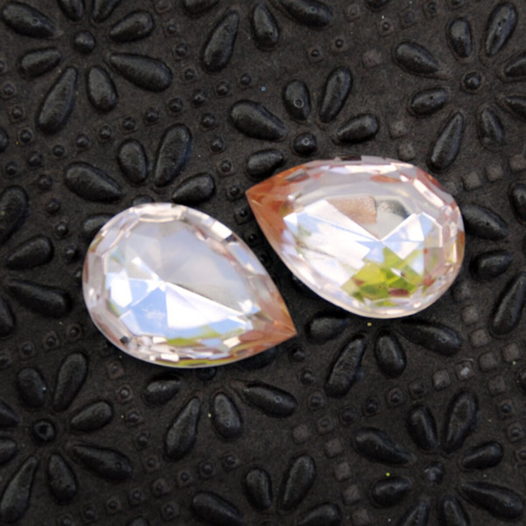 Old Style 18x13mm Rosaline Light Rose Pear Teardrop Czech Glass Gems ...