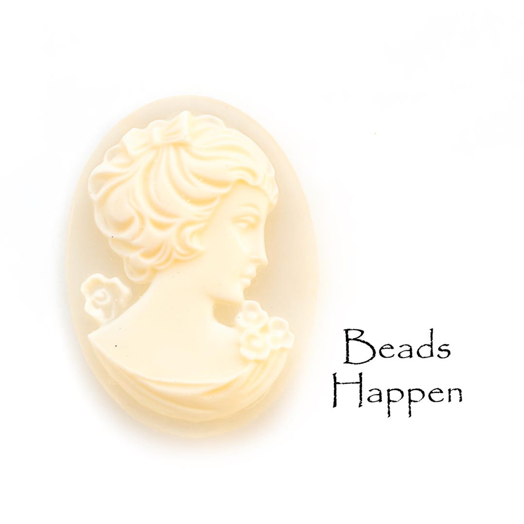 40x30mm Oval Cameo Cabochon, Warm Toned Translucent Resin Base With ...