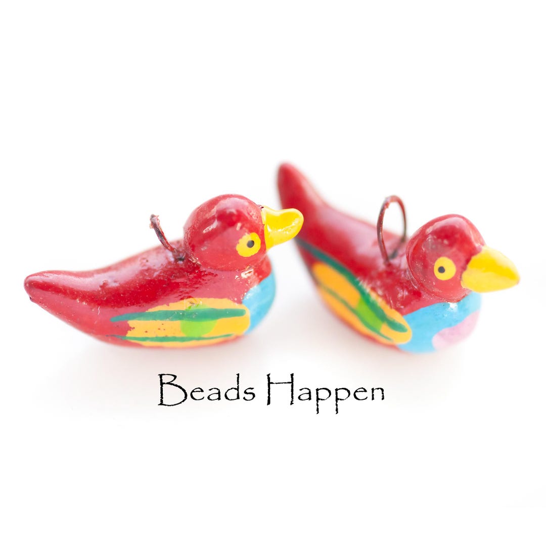 23mm Bright Red Hand-painted Clay/wood Bird Dangles With Embedded Loop ...