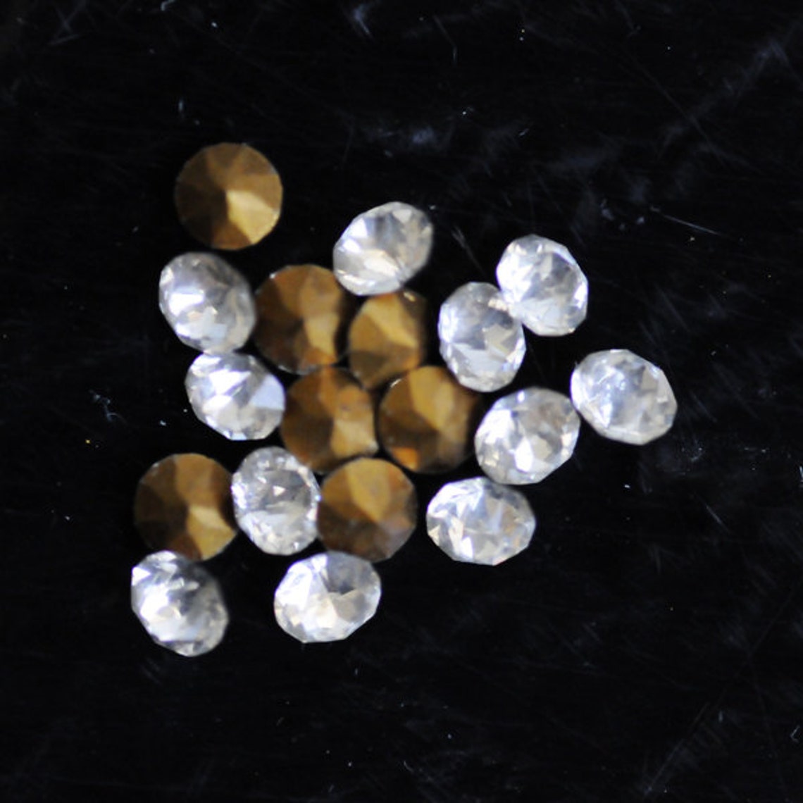 Vintage Clear Crystal 22ss Chatons Crystals, Foiled Backs, Quantity 18 ...