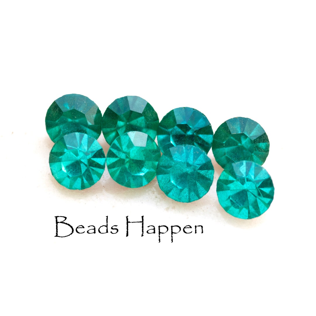 Vintage 34ss Aquamarine Aqua Blue Glass Chatons From Czechoslovakia ...