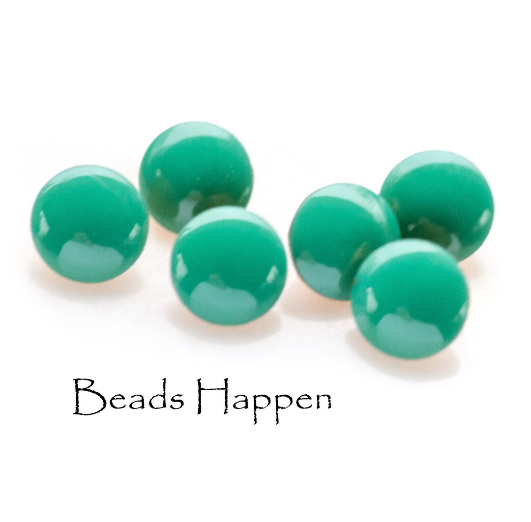 SWAROVSKI 39ss Smooth Top Chatons Apple Green Vintage - Etsy