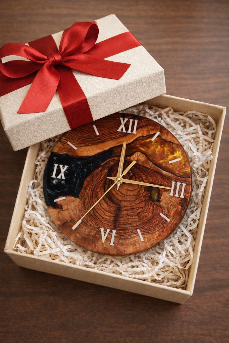 Modern Olive Wood Epoxy Wall Clock - Handmade Resin Clock - Luxury Wooden Wall Art - Silent Wall ...