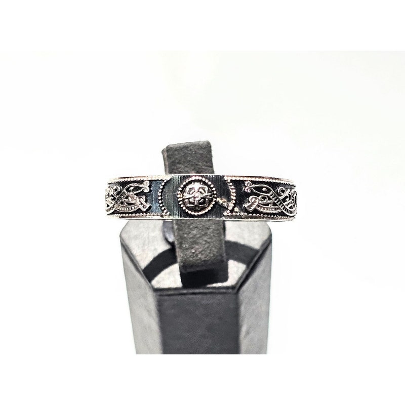 Scottish Ring - Etsy