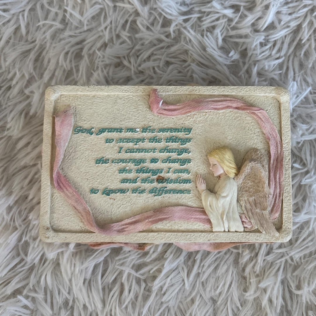 Vintage Serenity Prayer Music Box Angel Praying Wings Plays Melody ...
