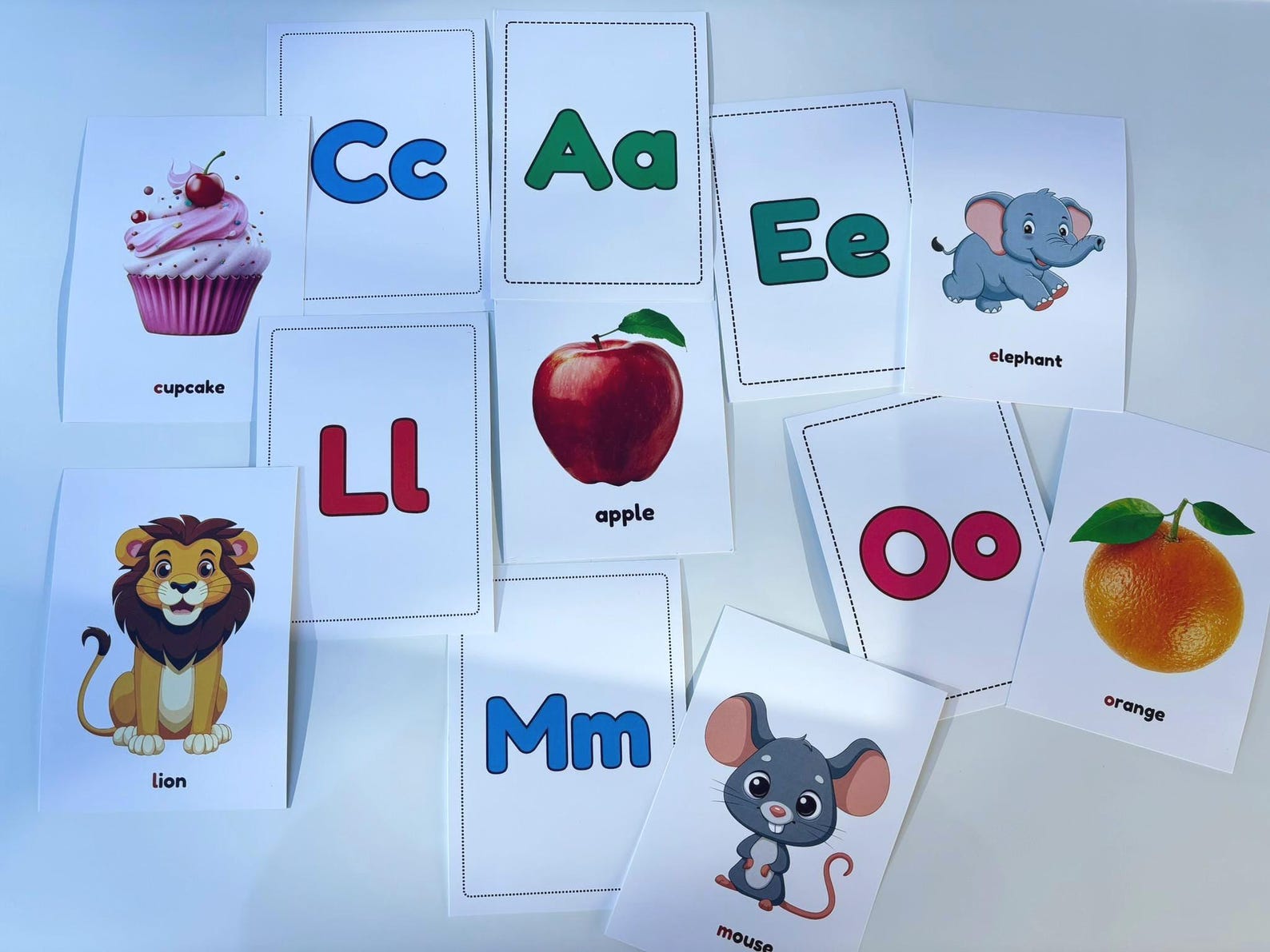 Printable Alphabet Flashcards, 52 A-Z Letters for Toddlers With ...