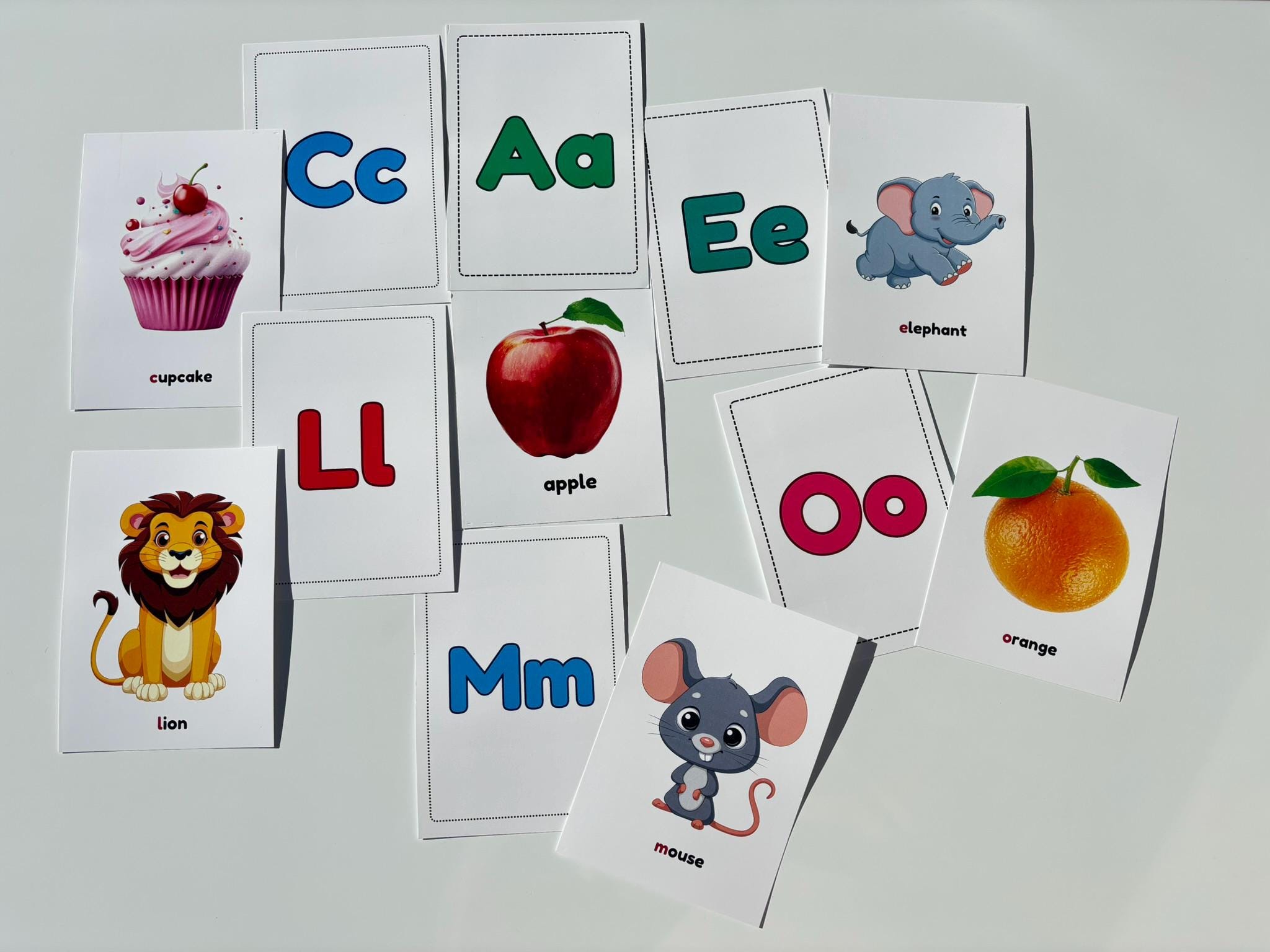 Printable Alphabet Flashcards, 52 A-Z Letters for Toddlers With ...