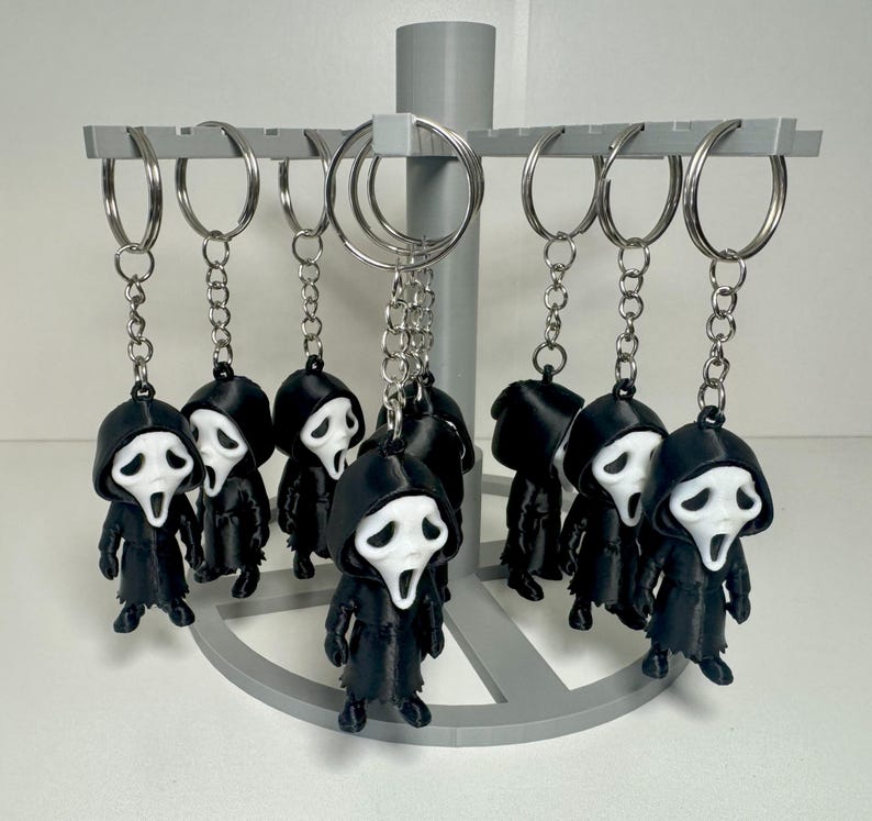 Ghostface Keychain: 3D Printed Horror Movie Fan Art - Etsy