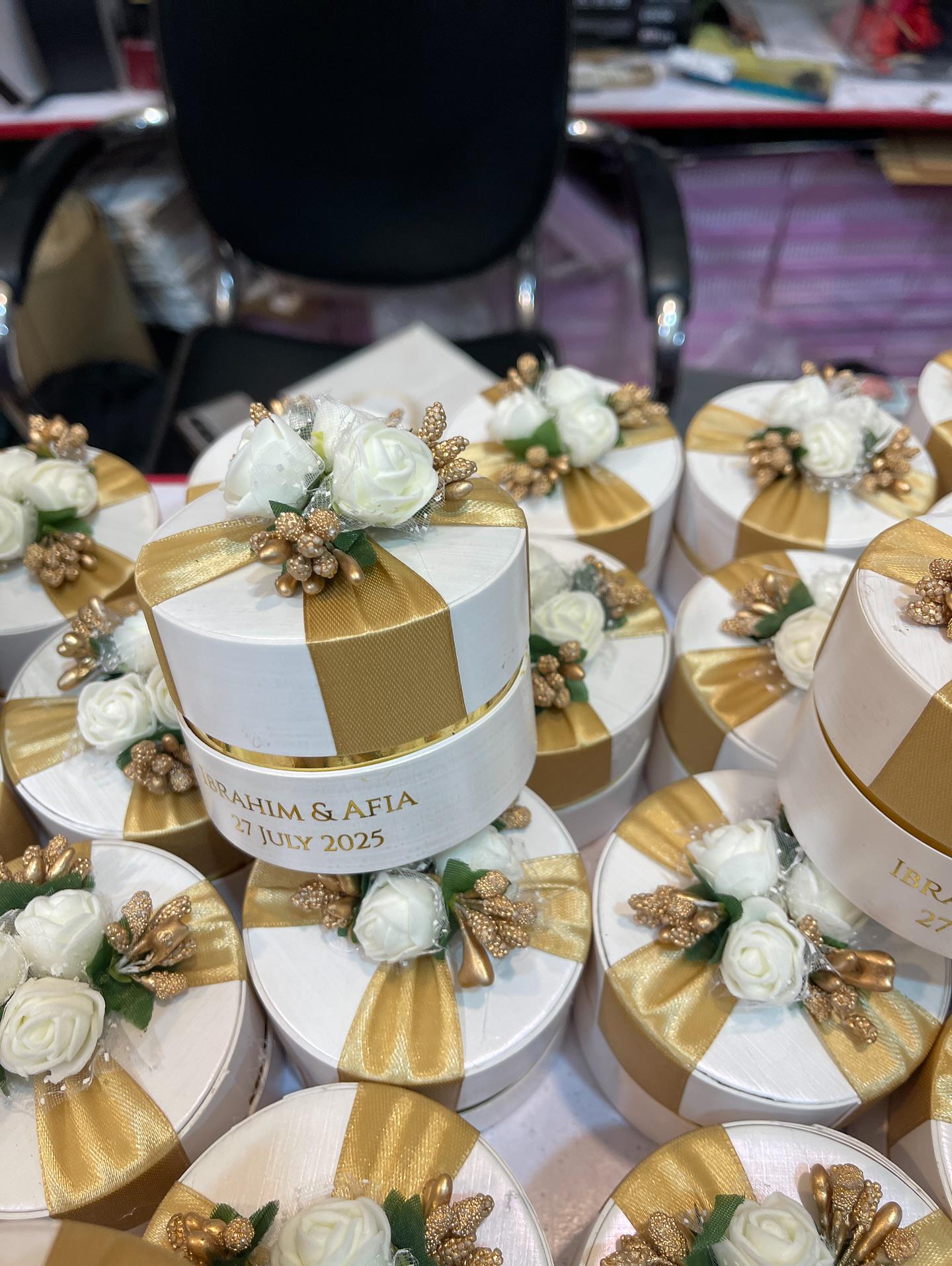 Wedding Favor Boxes, Gift Boxes, Wedding Decorated Box - Etsy