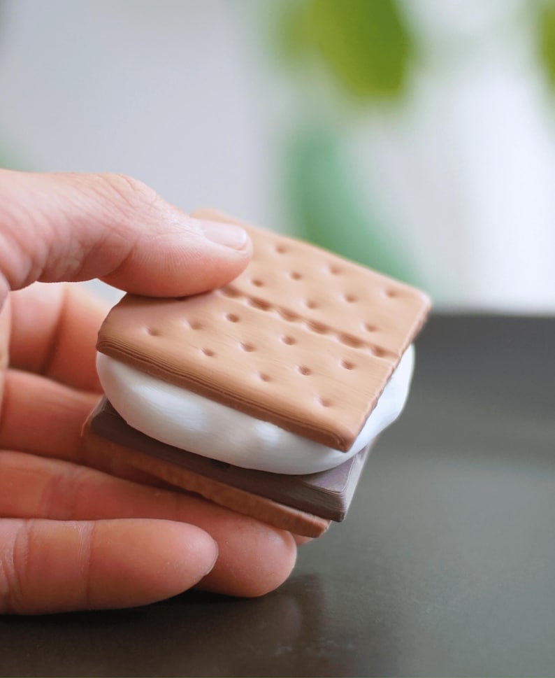 S’more Fidget Clicker – Cute 3D Printed Toy | Marshmallow Campfire ...