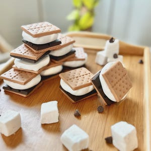 S’more Fidget Clicker – Cute 3D Printed Toy | Marshmallow Campfire ...