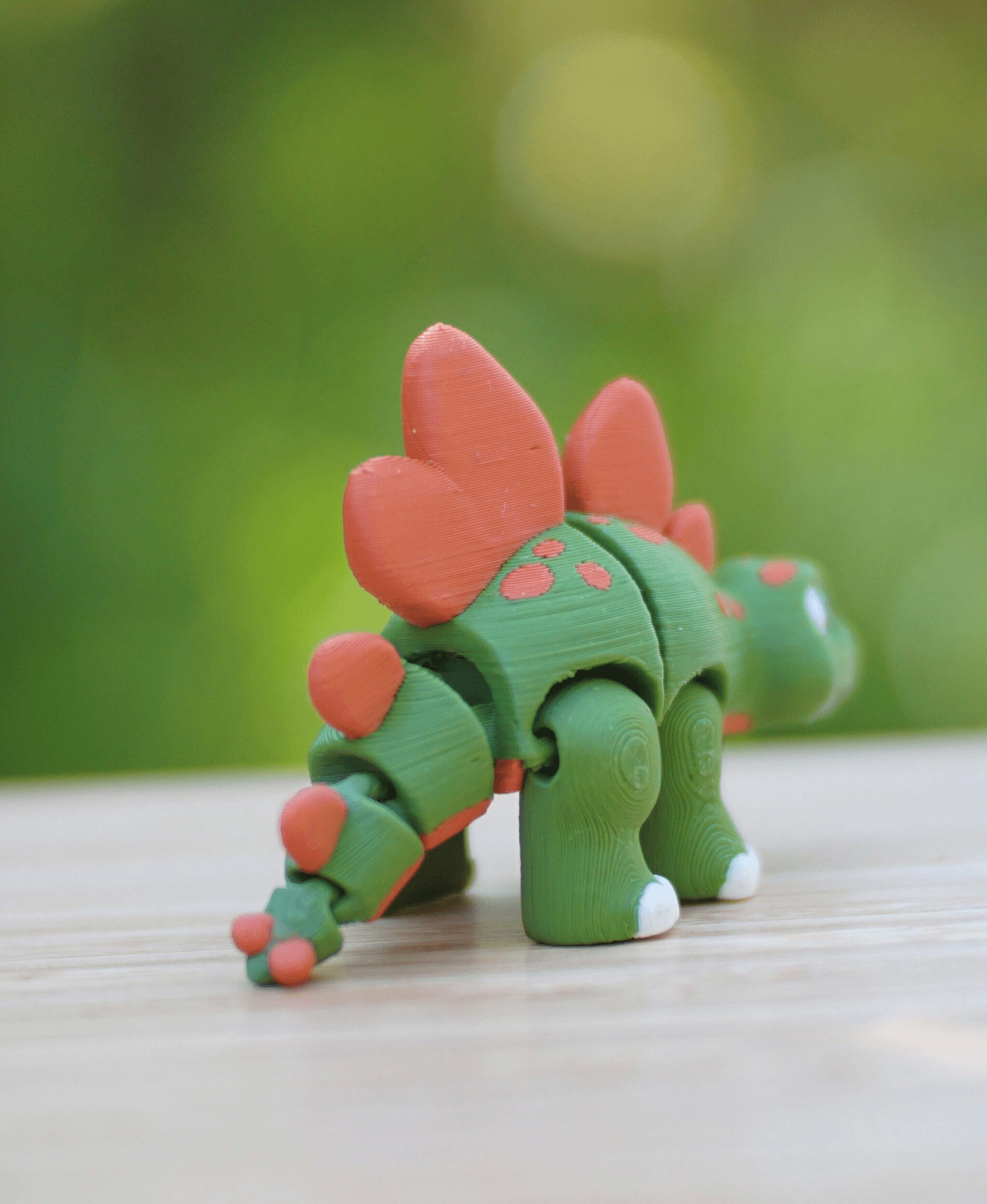 Stompy Stegosaurus – Articulated Dinosaur Fidget Toy | Cute 3D Printed ...