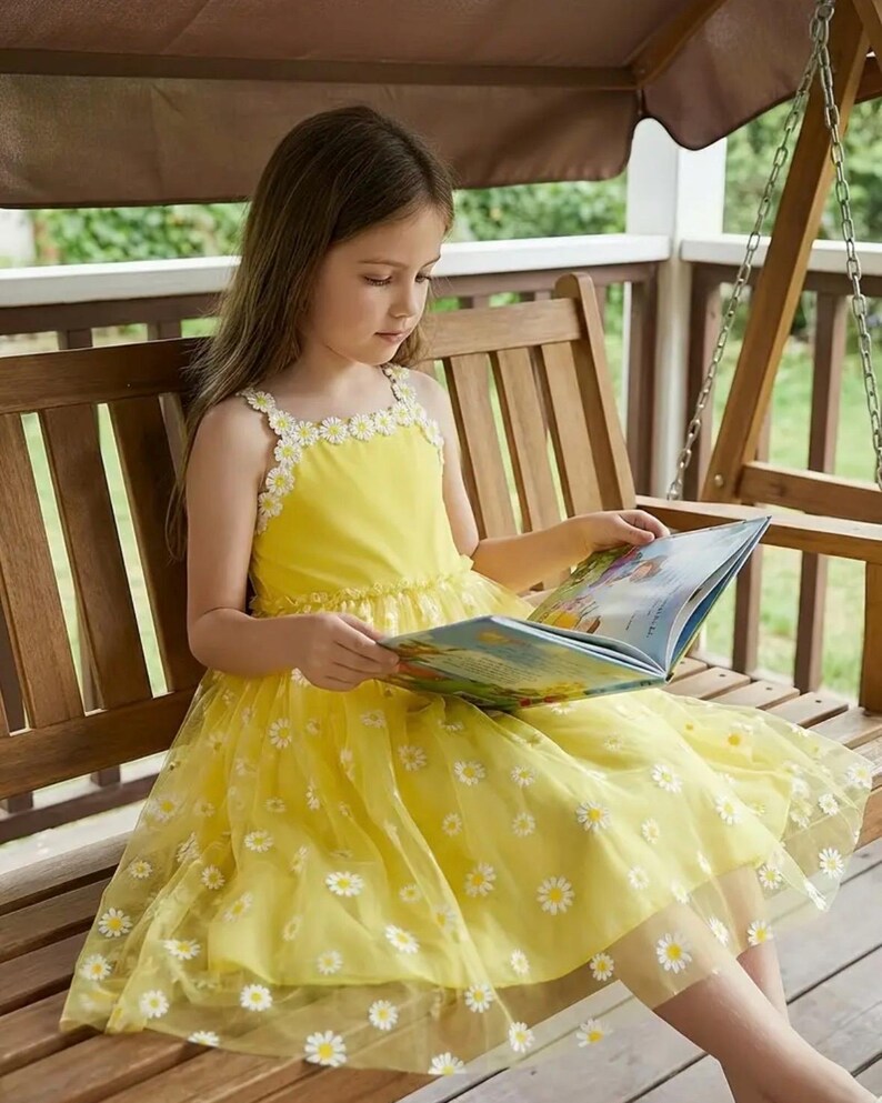 Yellow Daisy Tulle Dress Size 4 – Soft Floral Birthday Party Dress for ...