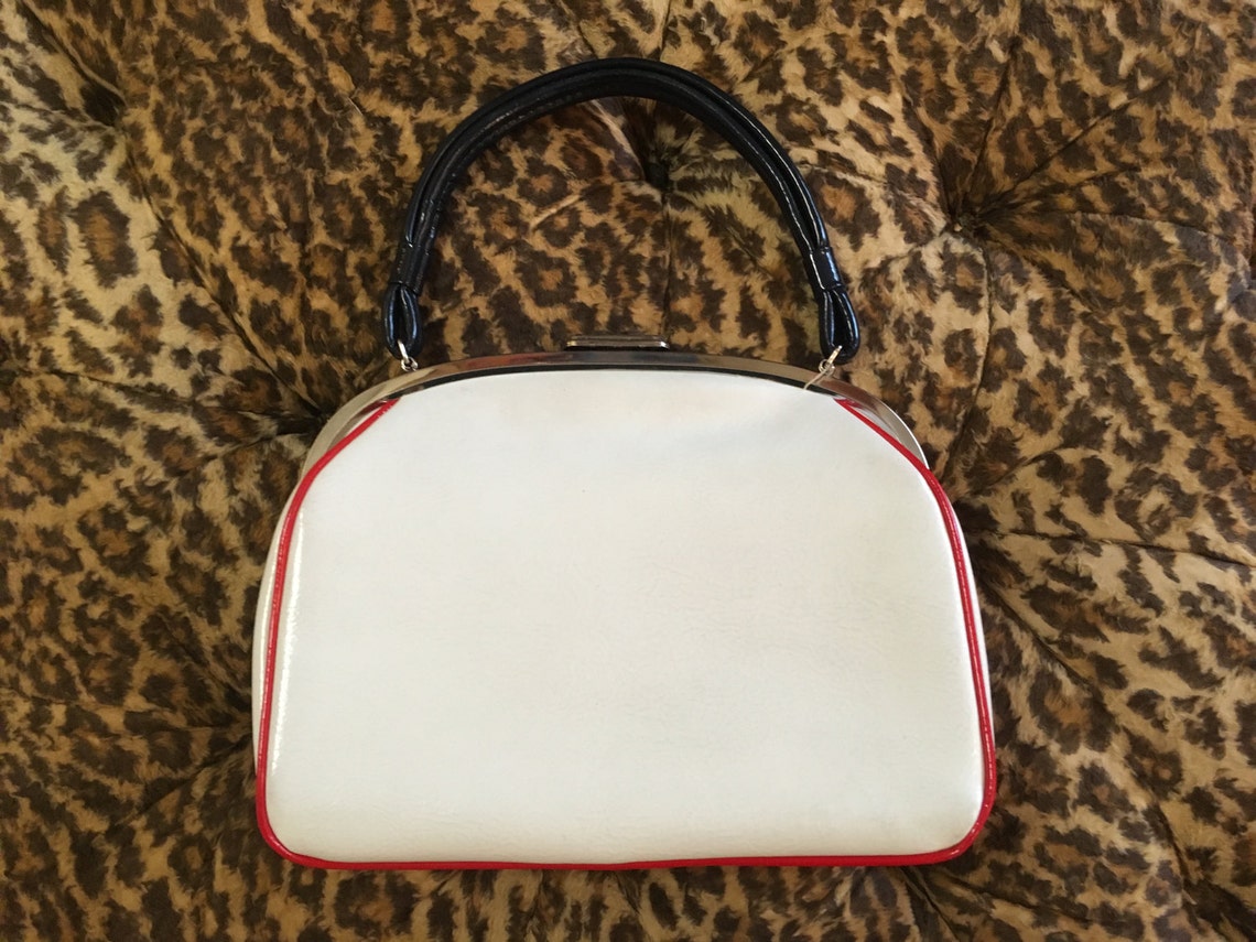 Pleather Purse Red White and Blue 1960s Pocketbook Kiss Clasp Inner ...