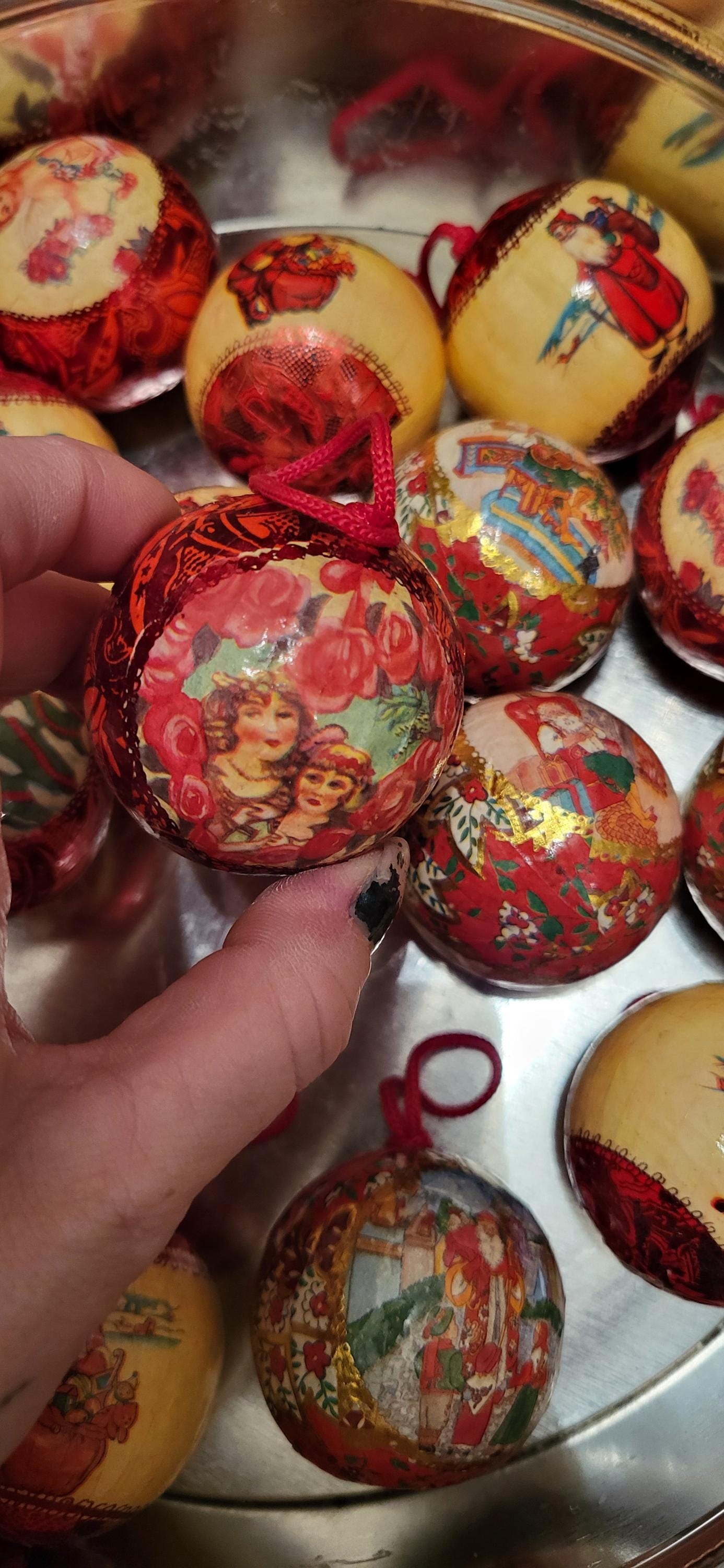 Vintage Lot of 17 Christmas Balls or Tree Ornaments Made of Papier ...