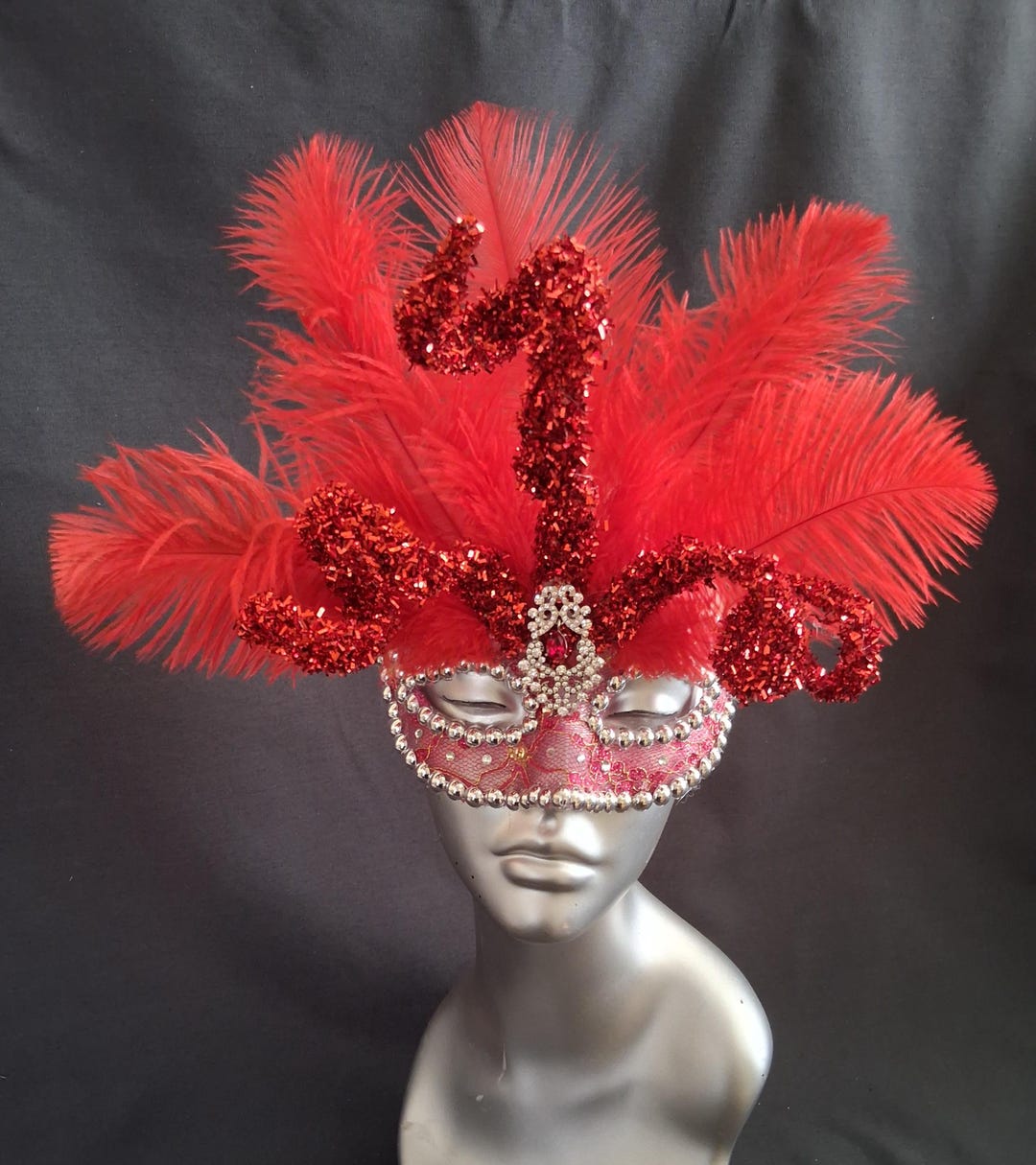 Red Feather Masquerade Mask, Chandelier Ruby Crystal Mask, Gold Lace ...