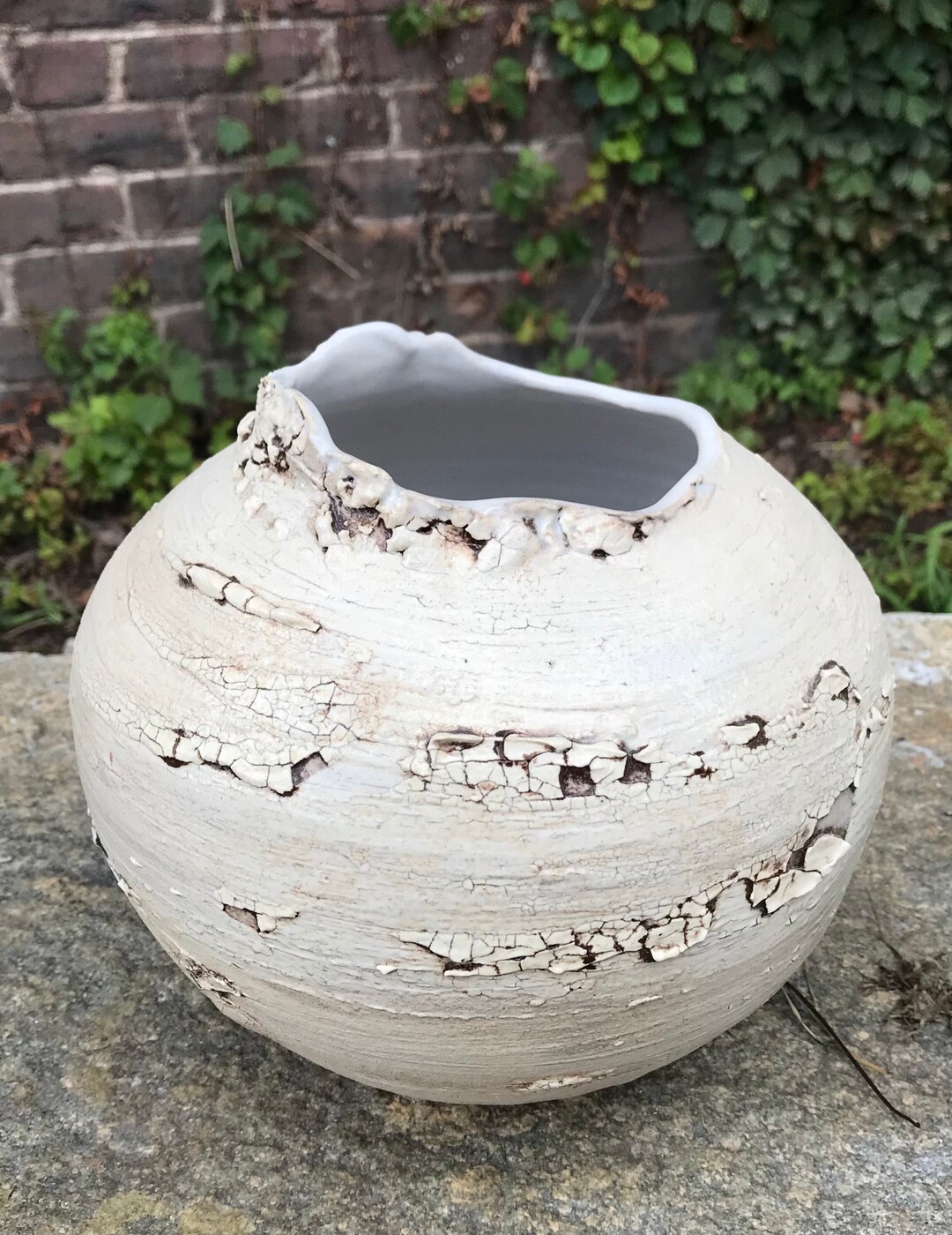 Round, White, Crackled, Ceramic, Moon Jar, Pottery Vase, Modern ...