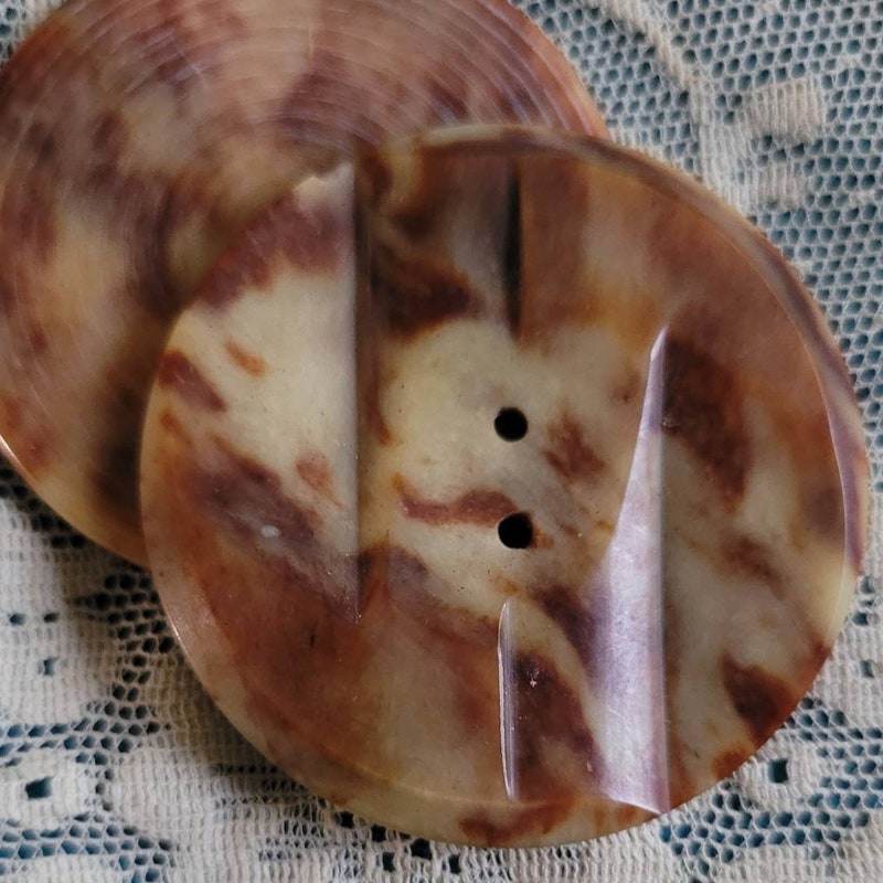 Bakelite Buttons - Etsy