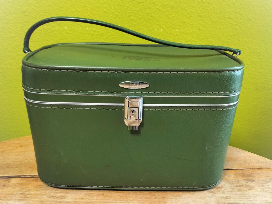 Vintage Sears Avocado Green Train Case Train Case Sears Retro Bag ...