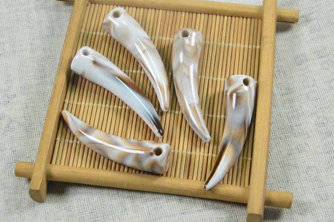 20 Pcs Brown Marbled Ivory Plastic Teeth, Plastic Animal Teeth Pendant ...