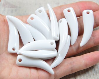 20pcs Acrylic Fangs,monster Teeth Charm.vintage Plastic Dog Teeth ...