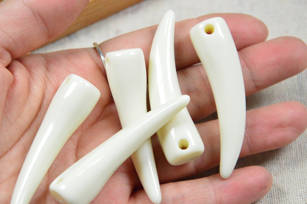 10 Pcs Ivory Plastic Animal Teeth, Acrylic Sharp Teeth Charms, Wolf ...