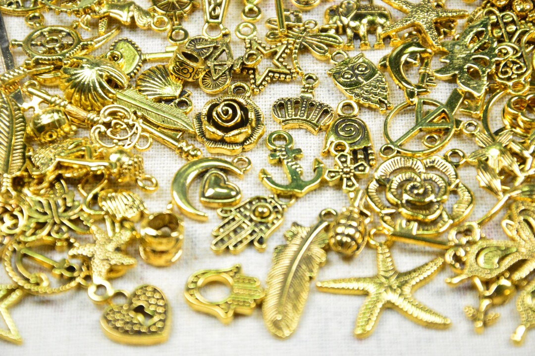 Collection 100 Antique Charms, Assorted Antique Gold Charms DIY ...