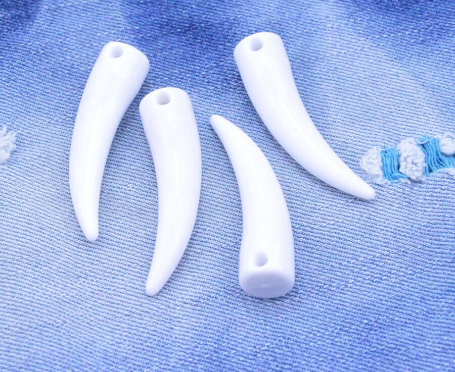 20 Animal Tusks Teeth Long Sharp Tooth Faux Bones Pig Fang Pendant ...