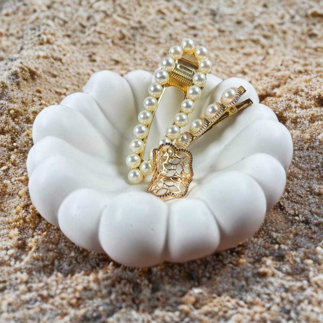White Petal Catchall Bowl – Handmade Flower Dish for Jewelry or Decor ...
