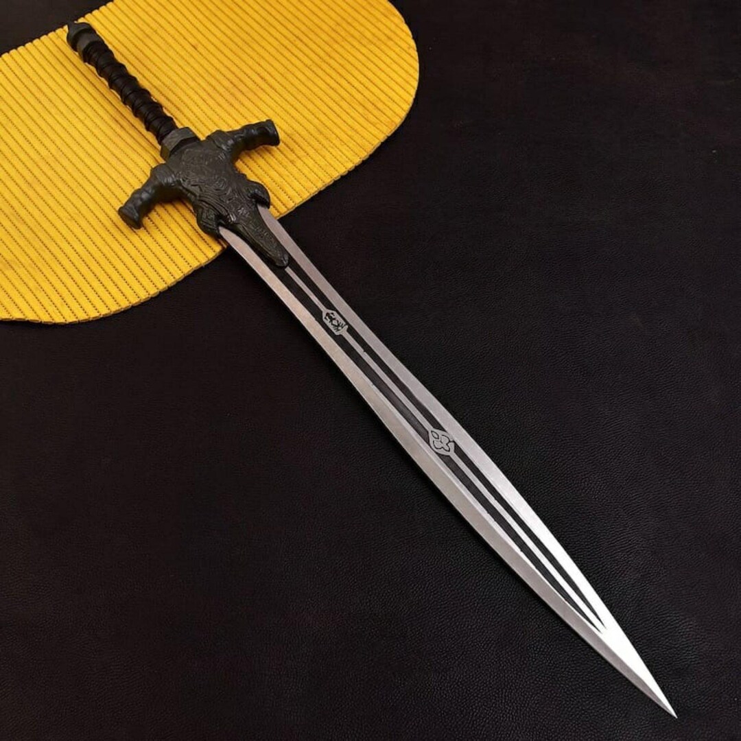 Handmade Artorias Greatsword Replica - Carbon Steel Dark Souls Sword - Etsy