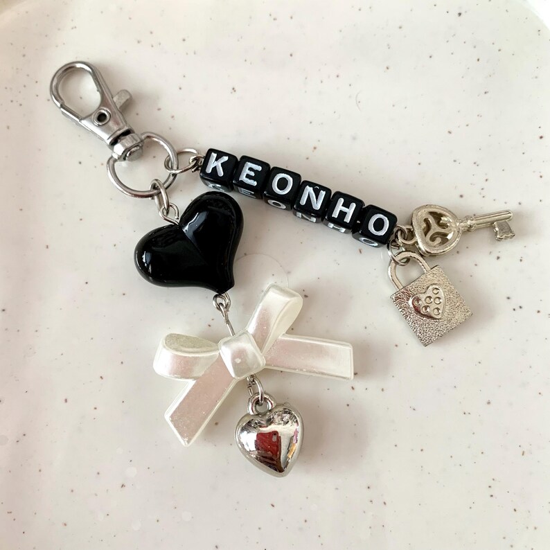 Cortis Name Keychain With Heart & Bow | Y2K Merch Kpop Style Bag Charm ...