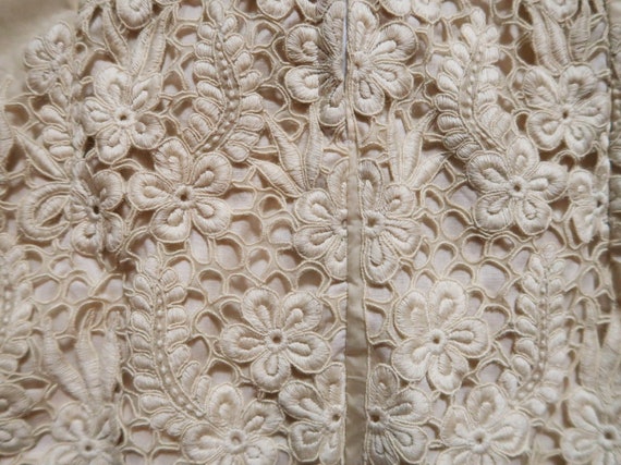 Unusual 1950s Filipino Beautiful Ivory Lace Wedding O… - Gem